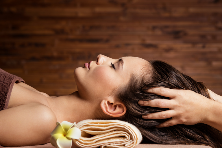 Conheça 5 Benefícios Da Massagem Capilar Casa Kosé